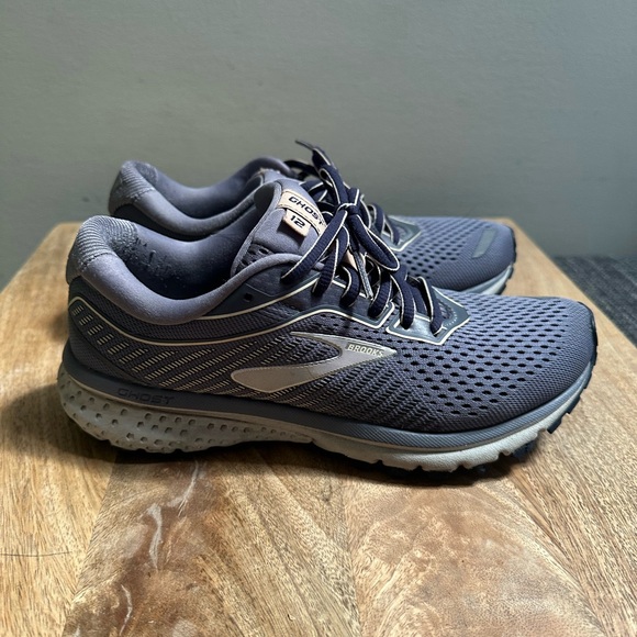Brooks | Shoes | Brooks Gray Athletic Running Shoes With Breathable ...